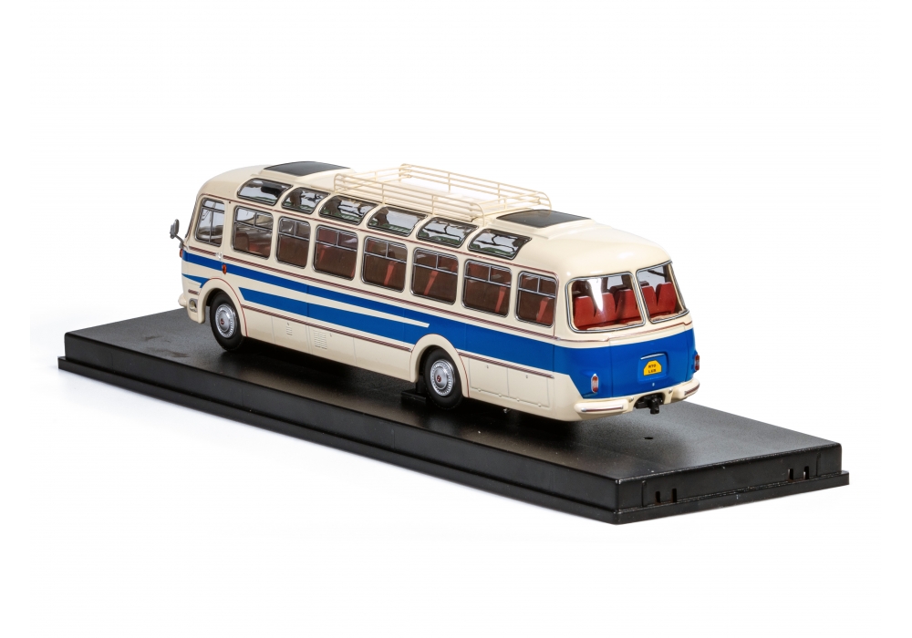 Časopis s modelem Škoda 706 RTO Lux - béžová, modrá